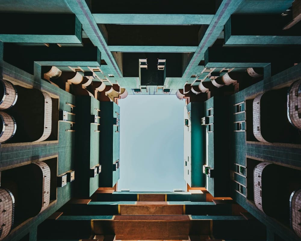 L'architecture brutaliste : Caractéristiques et exemples