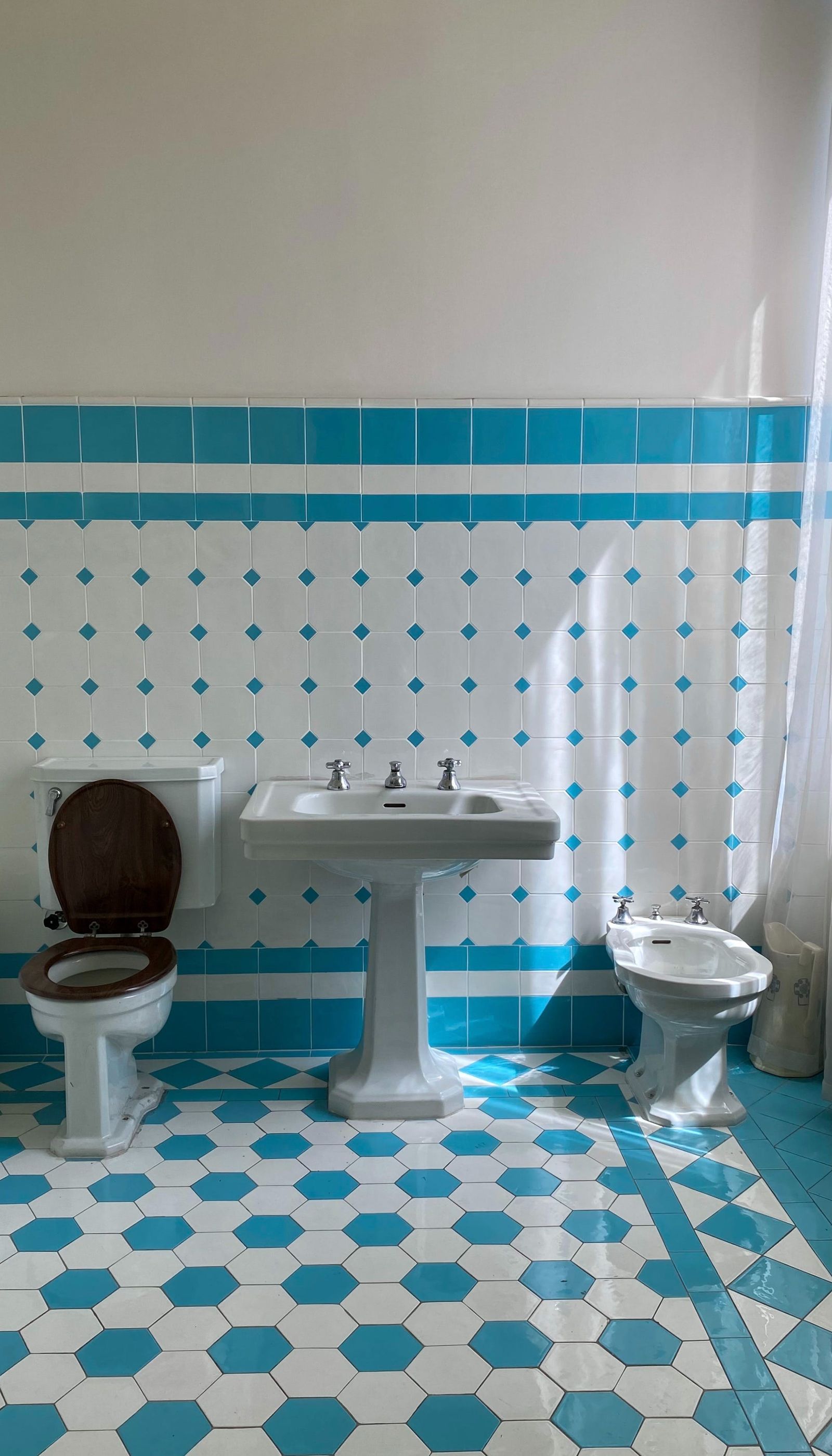 Melhor Tinta para Azulejo: Guia Completo de Pintura e Estilo