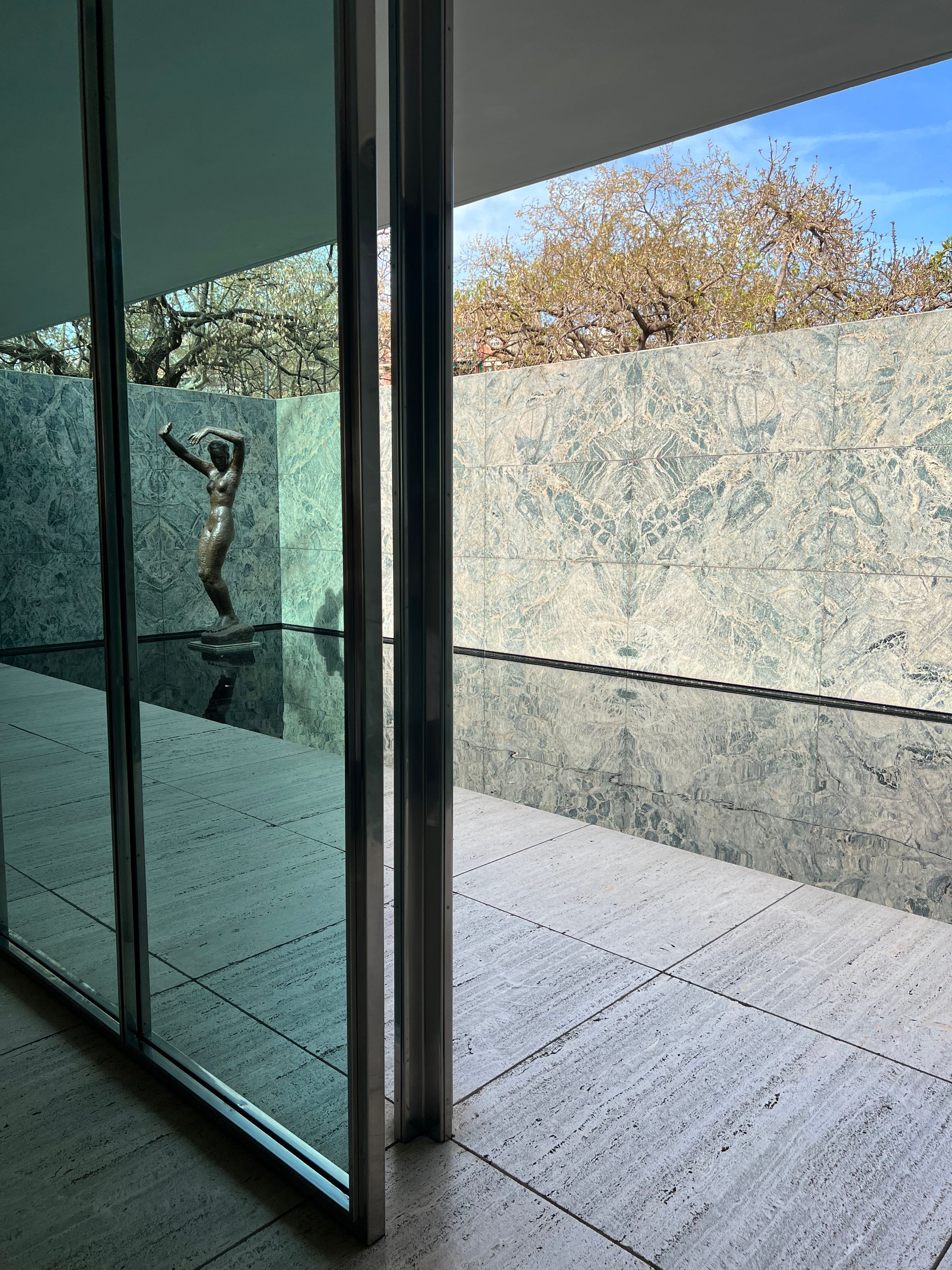 Los secretos del Pabellón Barcelona de Mies van der Rohe