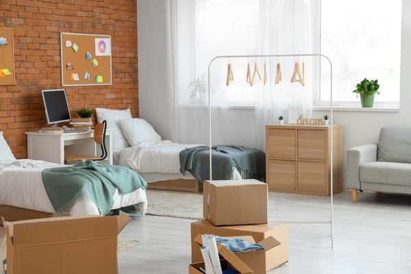 Dorm Room Ideas: 10 Tips to Create a Cozy and Stylish Space