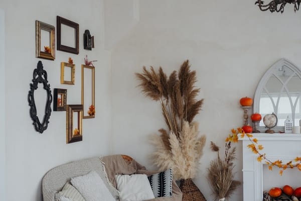 16 Ideas to Create a Picture-Perfect Gallery Wall