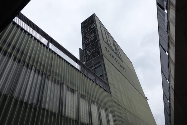 9 obras de Rem Koolhaas absolutamente ESPECTACULARES